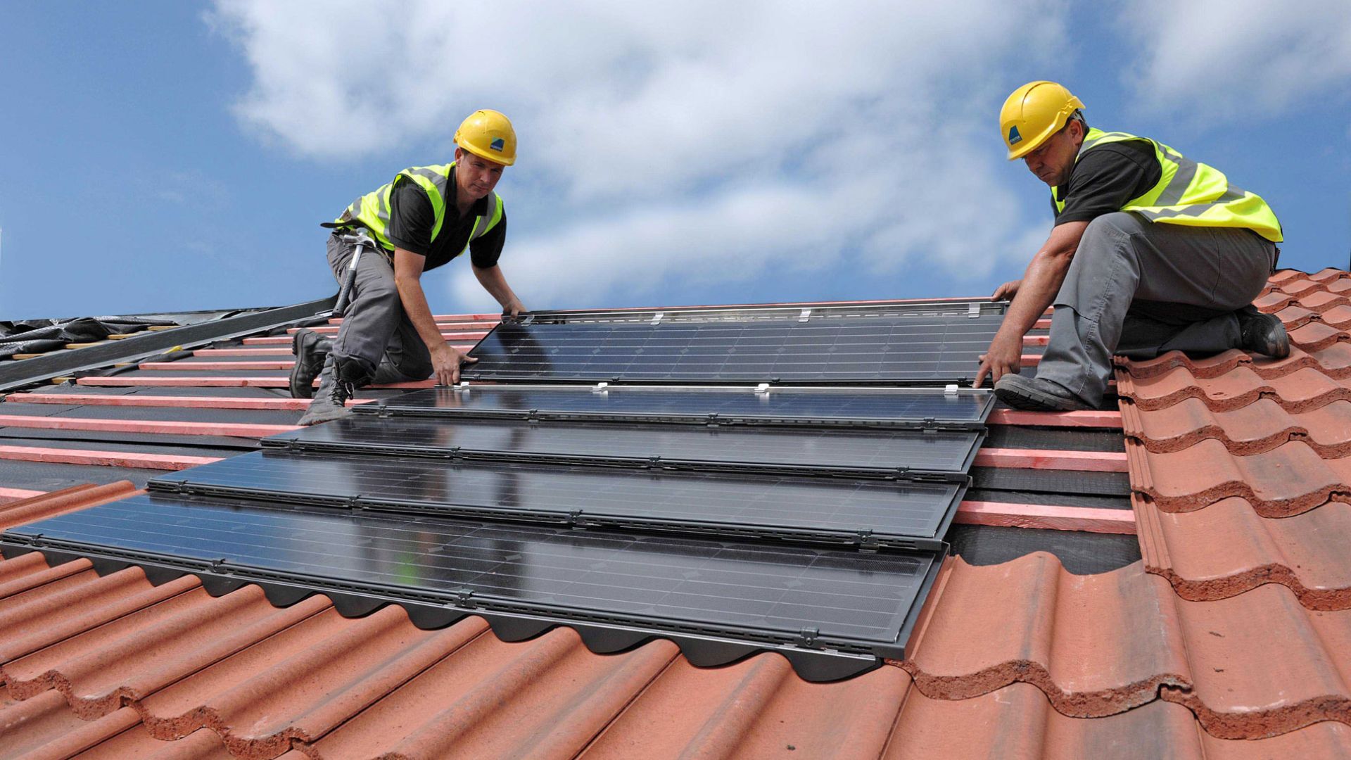 Surveying Your Roof Tile Options: Could Cable Glands Hold the Key?-Artfix